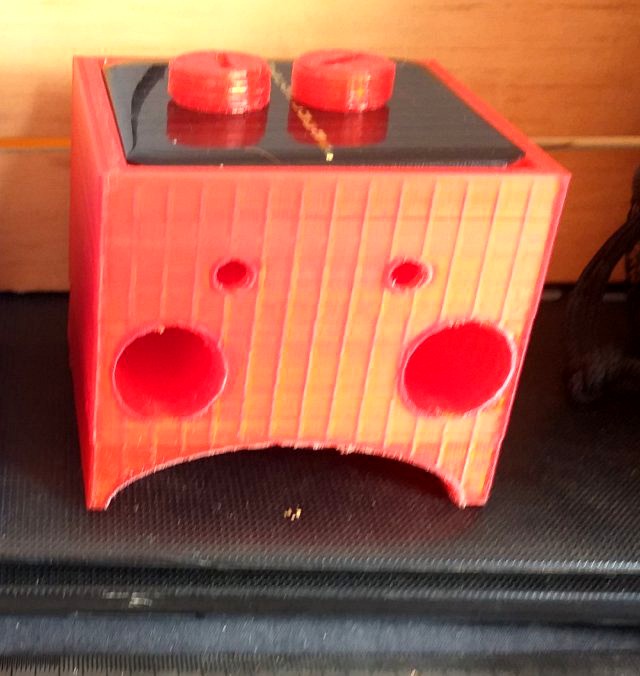 solar rechargeable dummy -twin- led flasher housing 3d model