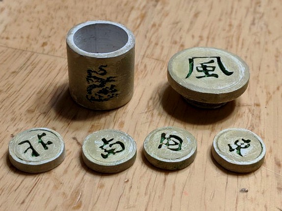 Mahjong Mingg Wind Indicator and Discs 3d model