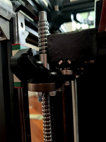 BLV Cube 3 point kinematic leveling with ball screws by nriviera 3d model