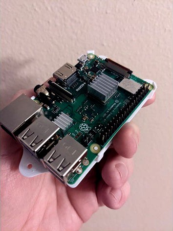 Raspberry Pi 4 mounting plate by JasonDentler 3d model