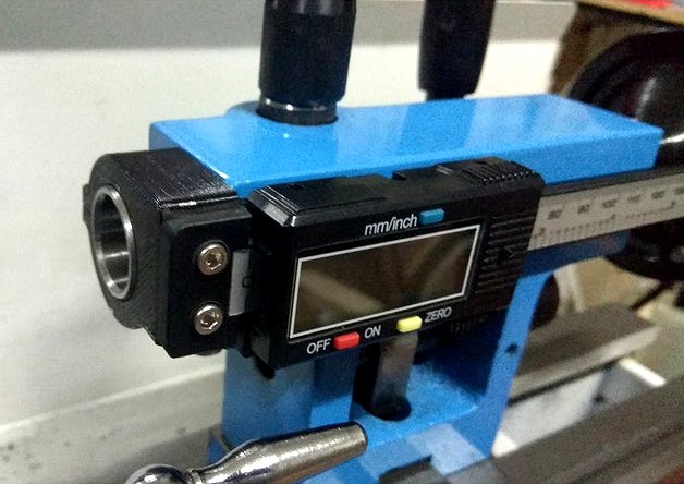 Mini lathe tailstock DRO by SkunkSS 3d model