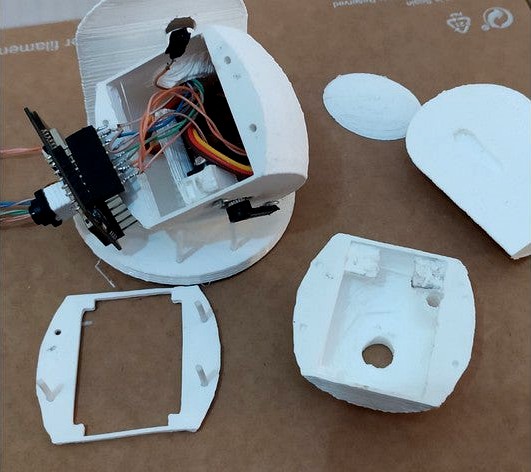 Soporte Esp32-cam con servos pan tilt by Cklgr 3d model