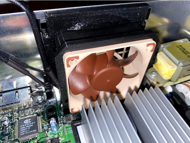 Xbox 60mm Noctua Fan Mount Adapter (for Original Xbox) by mafredri 3d model