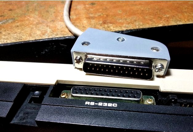 DB25 connector shell by amiga_fanboi 3d model