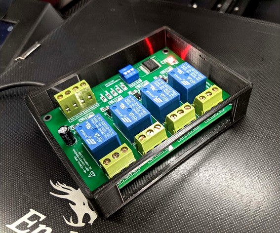 I2C 4 Relay box enclosure by HanKimMN 3d model