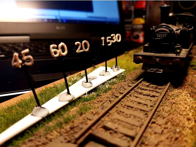 OO/HO BR/LNER Speed Restriction Signs by calvinstreeting 3d model