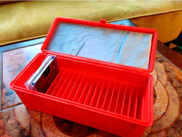 Parametric MiniDisc Rugged Box by Leafey 3d model