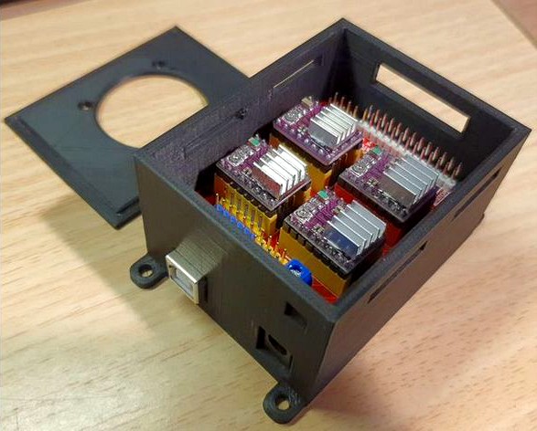 Arduino GRBL Box with Fan by Th0mU 3d model