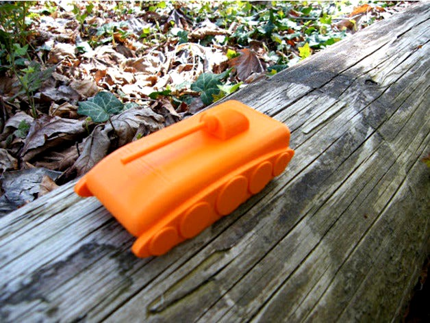 Simple tank by Clamdragon3 3d model