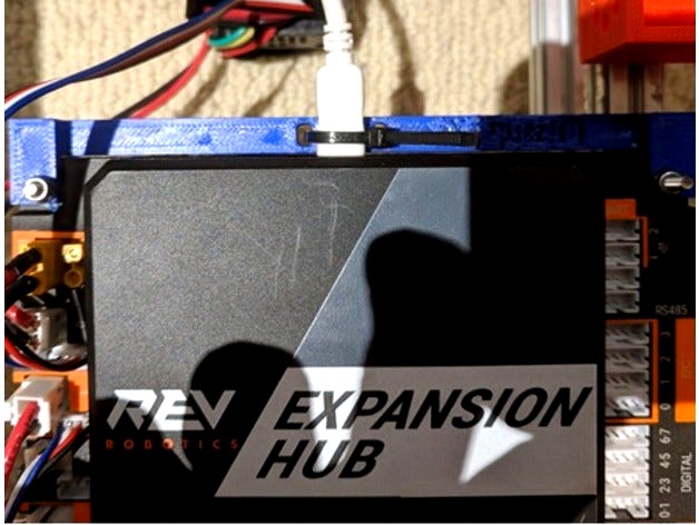Rev Expansion Hub Strain Relief low profile by FTC9794 3d model