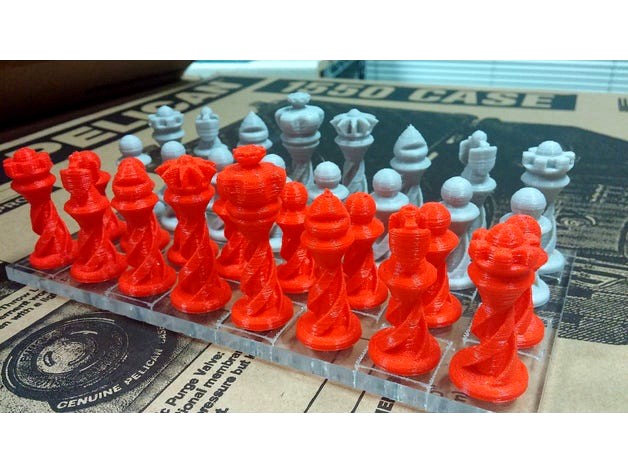 Spiral Chess Set - Enclosed Cross Sections by aerotech106 3d model