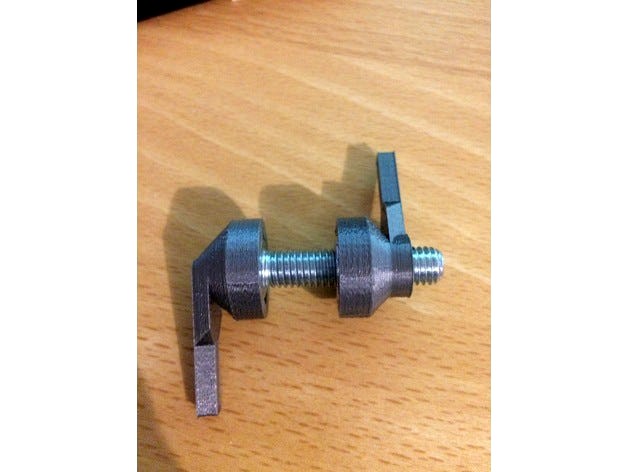 Wing nut adapter for m8 by jbacklund 3d model