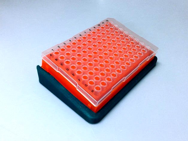 Tilted PCR rack/plate holder by WaveSupportApparatus 3d model