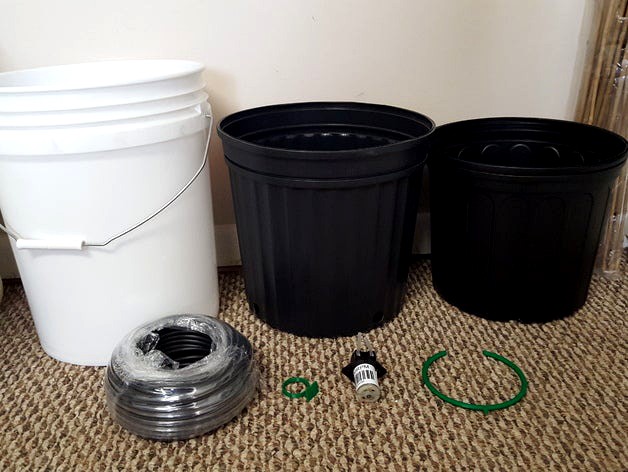 DIY hydro drip bucket with 3D printed drip ring by mraiser model