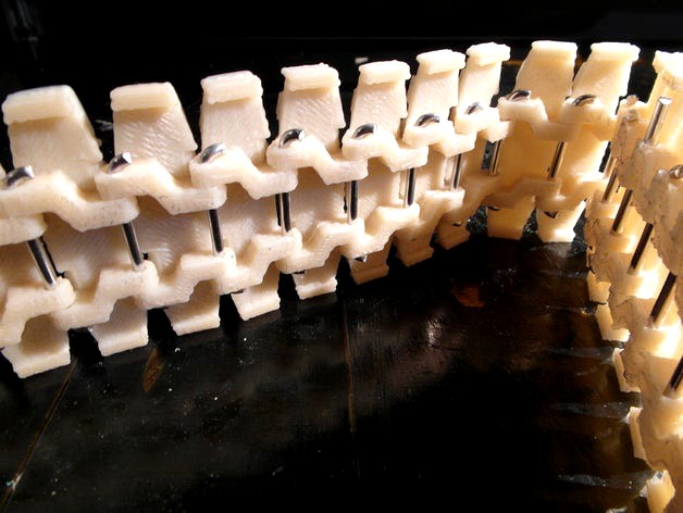 Treads by LoialOtter 3d model